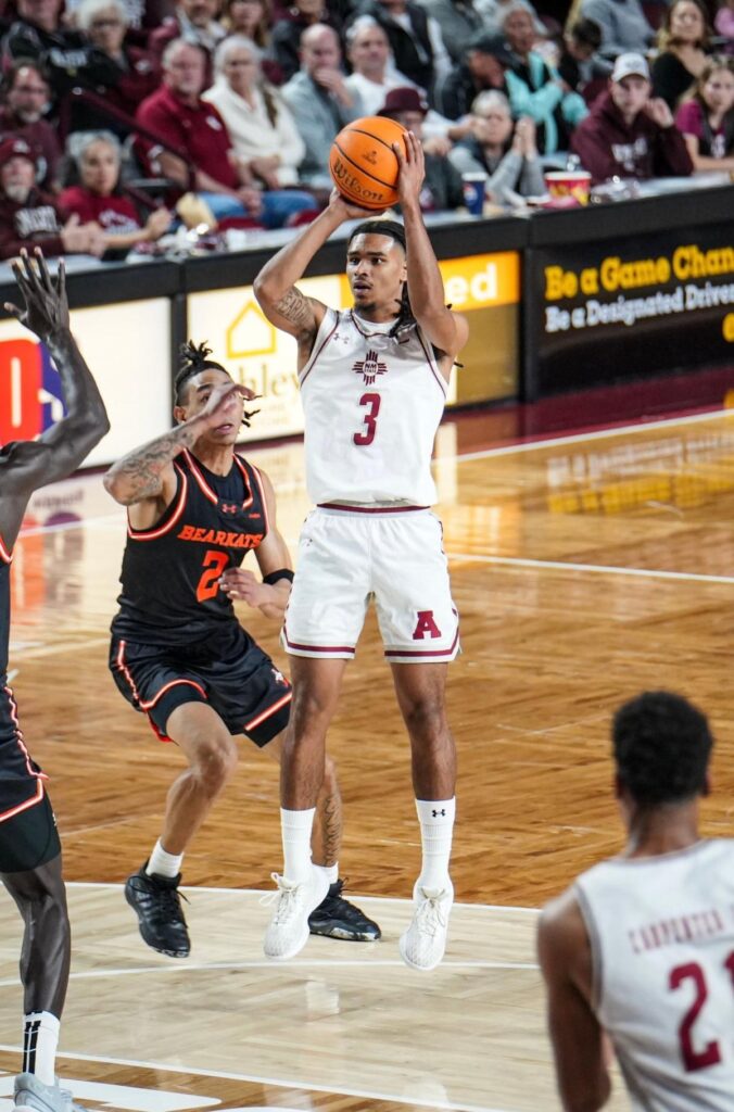 How New Mexico State basketball solved its adversity problem in ...